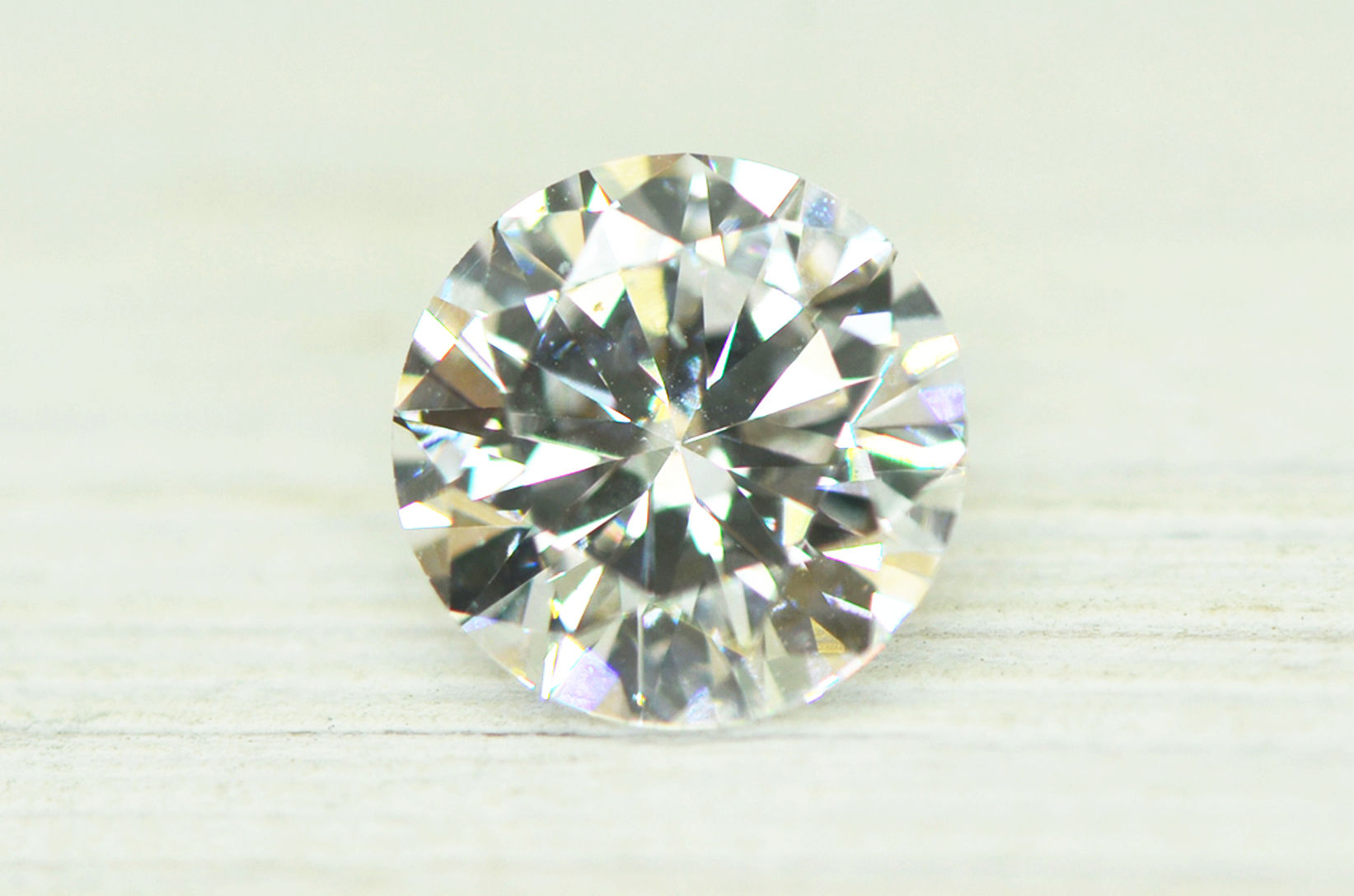 Loose Round Shaped Diamond 1.01 Carat D/VS2 Certified Natural Enhanced ...
