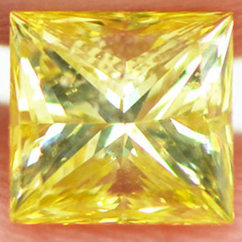 Princess Diamond Fancy Yellow Loose 0.75 Fancy SI1 Enhanced Natural 4 ...