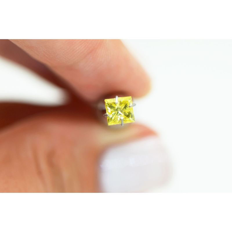 Princess Diamond Fancy Yellow Loose 0.75 Fancy SI1 Enhanced Natural 4 ...