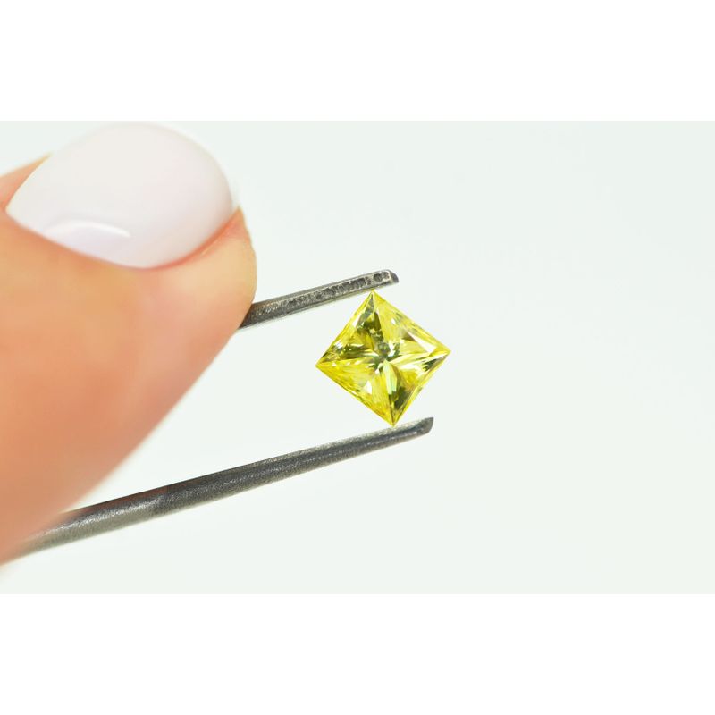 Princess Diamond Fancy Yellow Loose 0.75 Fancy SI1 Enhanced Natural 4 ...