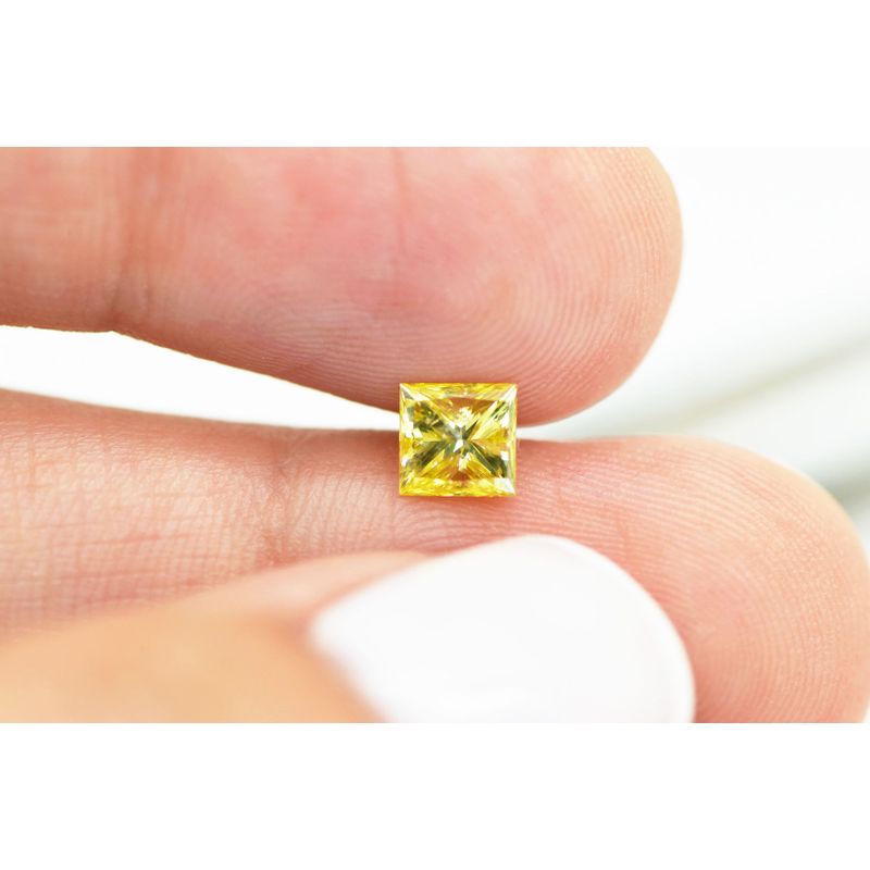 Princess Diamond Fancy Yellow Loose 0.75 Fancy SI1 Enhanced Natural 4 ...